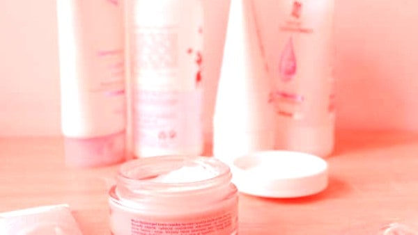 The Best pH Balanced Body Wash for Your Skin - THE CROWN CHOICE